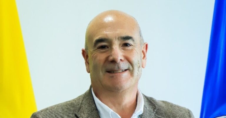 Presidente Petro solicita la renuncia de Sergio París, director de la ...