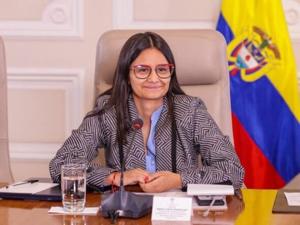 Gobierno de Estados Unidos retira la visa a Angie Rodríguez, directora ...