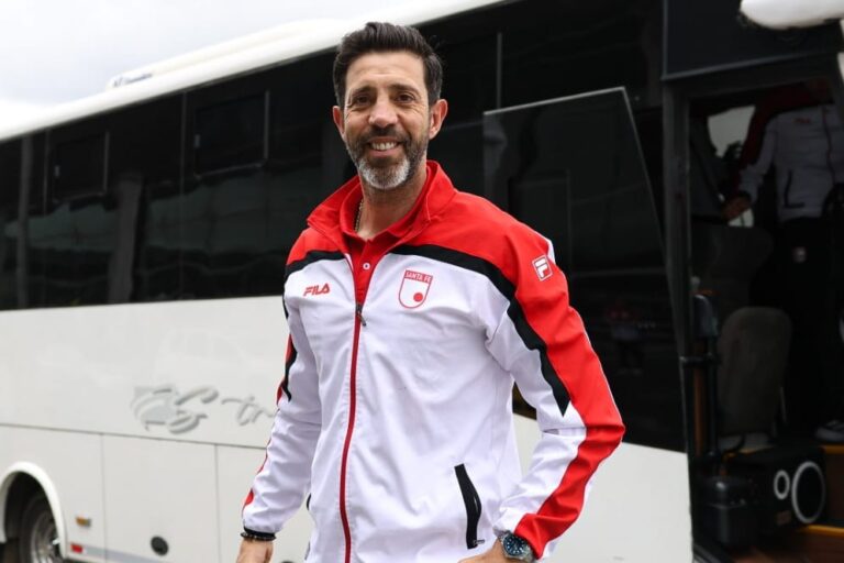 Jorge Bava dirigirá su último partido con Santa Fe y alista su llegada ...