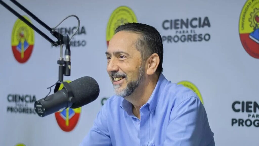 Jorge Senior asume rectoría de la Universidad Autónoma del Caribe para ...